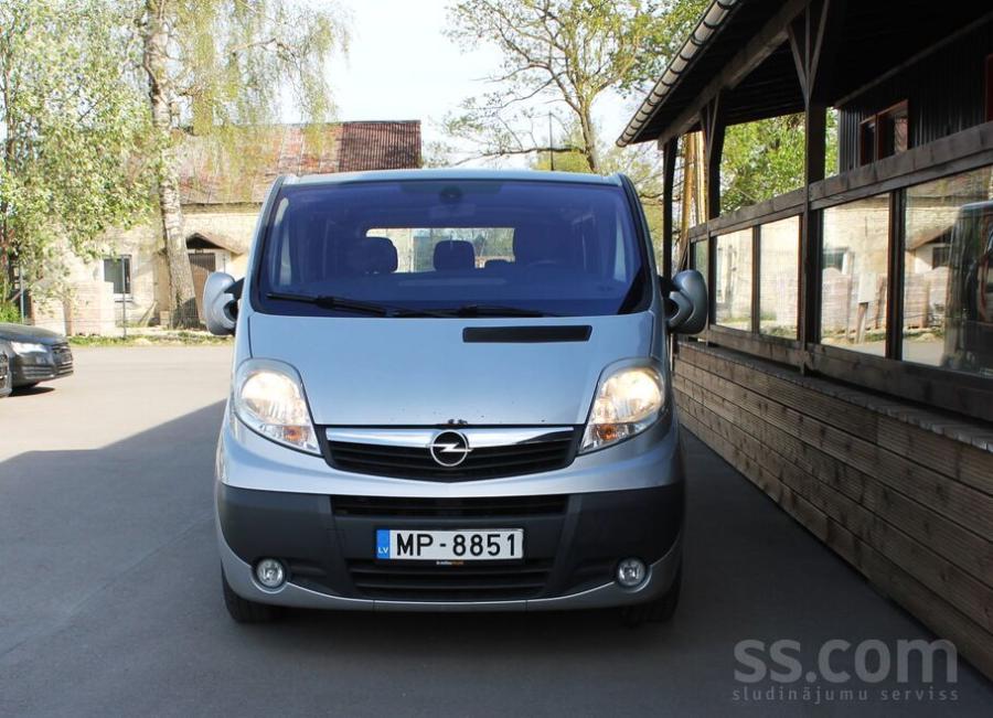 Opel Vivaro 2006 in Riga, with an engine capacity of 2.00 L and mileage of 0 thousand km for 3790 €, photo 4 on AUTOMOTO.COM.LV
