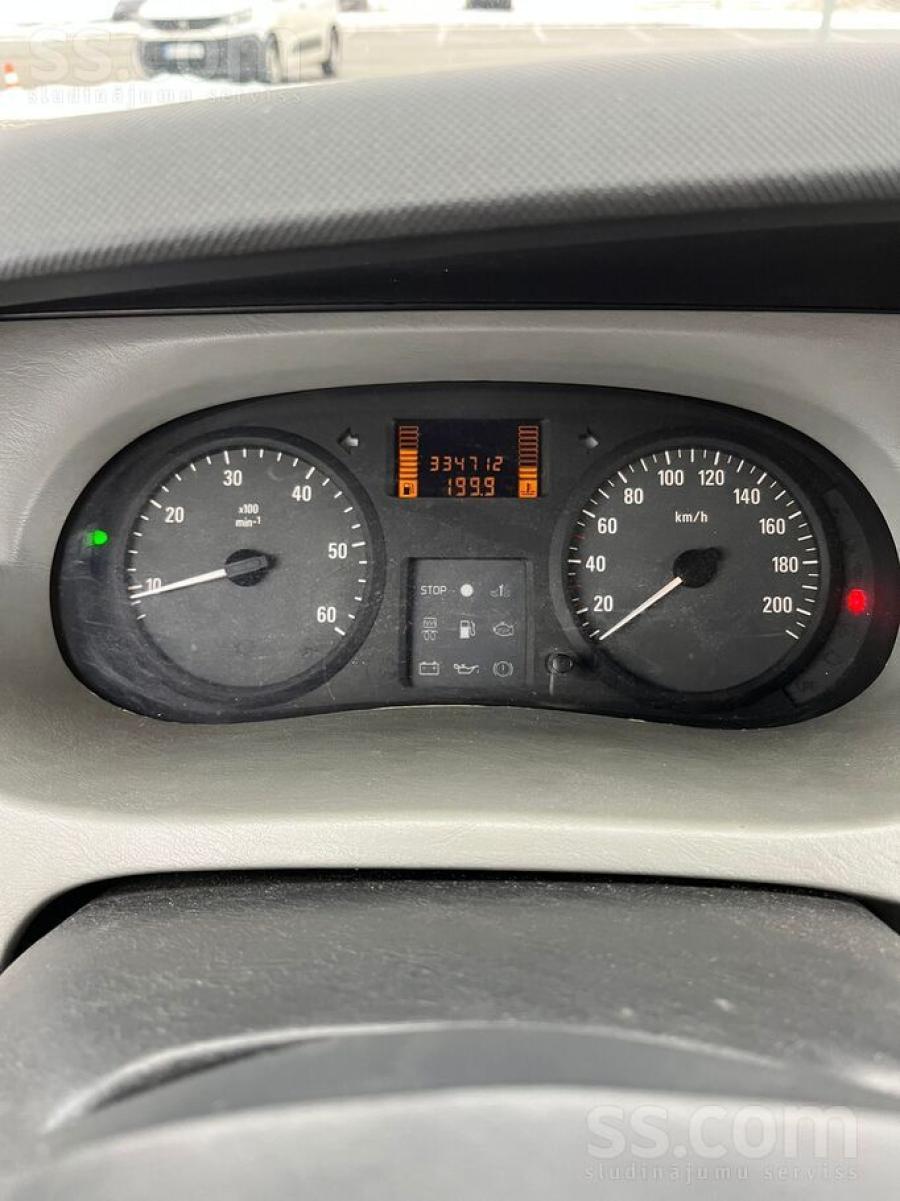 Opel Vivaro 2006 Rīga, ar dzinēja tilpumu 1.90 L un nobraukumu 335 tūkst. km par 4150 €, foto 5 vietnē AUTOMOTO.COM.LV