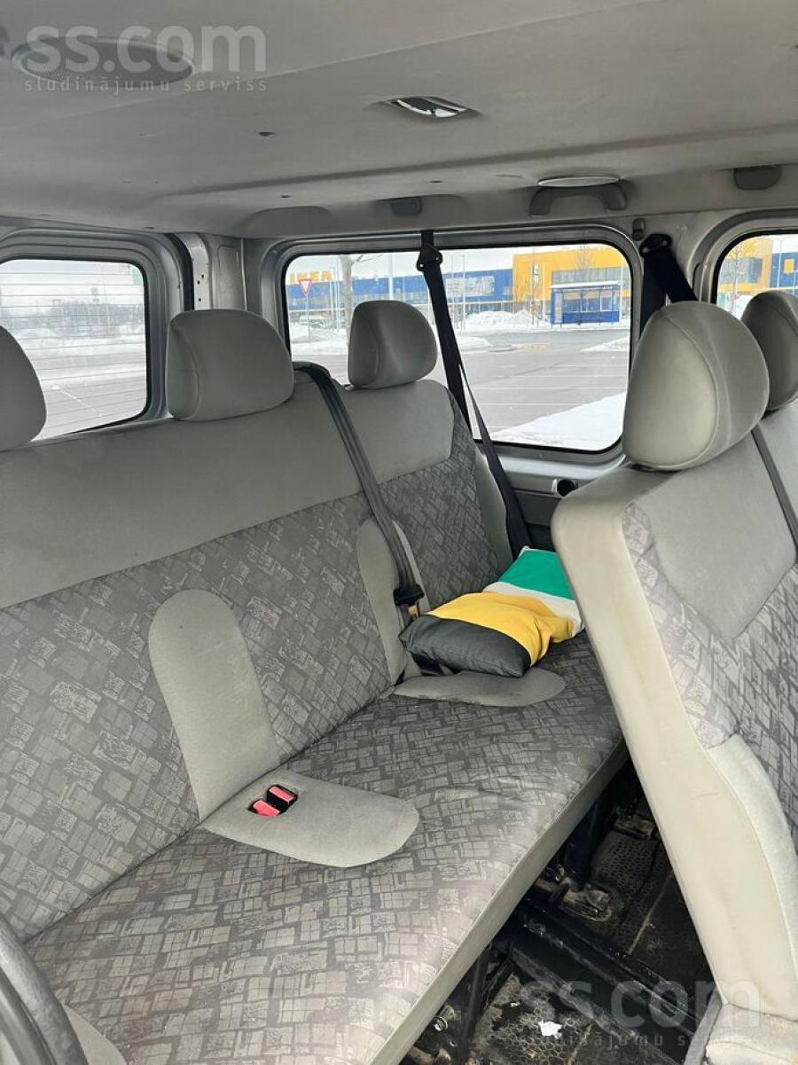 Opel Vivaro 2006 Rīga, ar dzinēja tilpumu 1.90 L un nobraukumu 335 tūkst. km par 4150 €, foto 6 vietnē AUTOMOTO.COM.LV