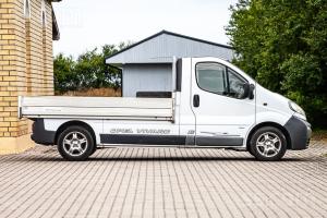 Opel Vivaro 2006 Tukums, ar dzinēja tilpumu 1.90 L un nobraukumu 215 tūkst. km par 3990 €, foto 3 vietnē AUTOMOTO.COM.LV