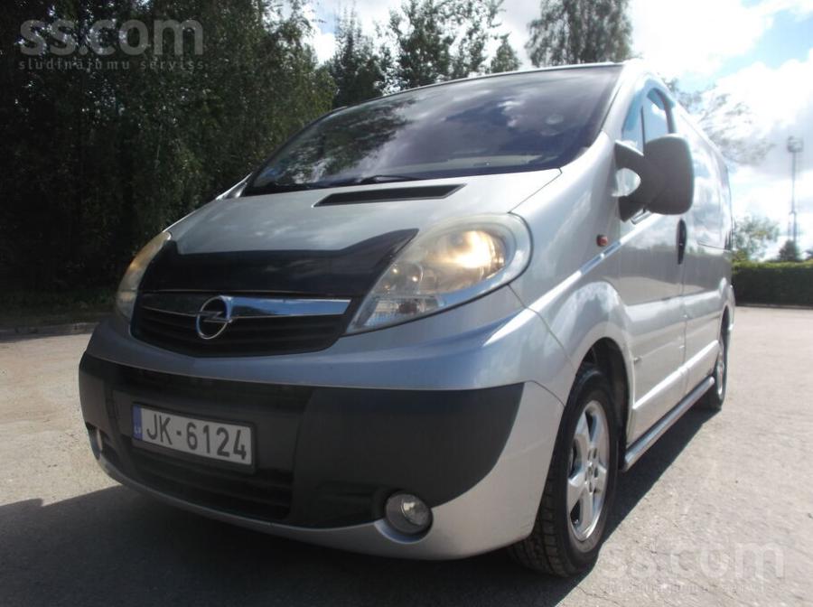 Opel Vivaro 2007 in Ogre, with an engine capacity of 2.50 L and mileage of 296 thousand km for 13700 €, photo 1 on AUTOMOTO.COM.LV
