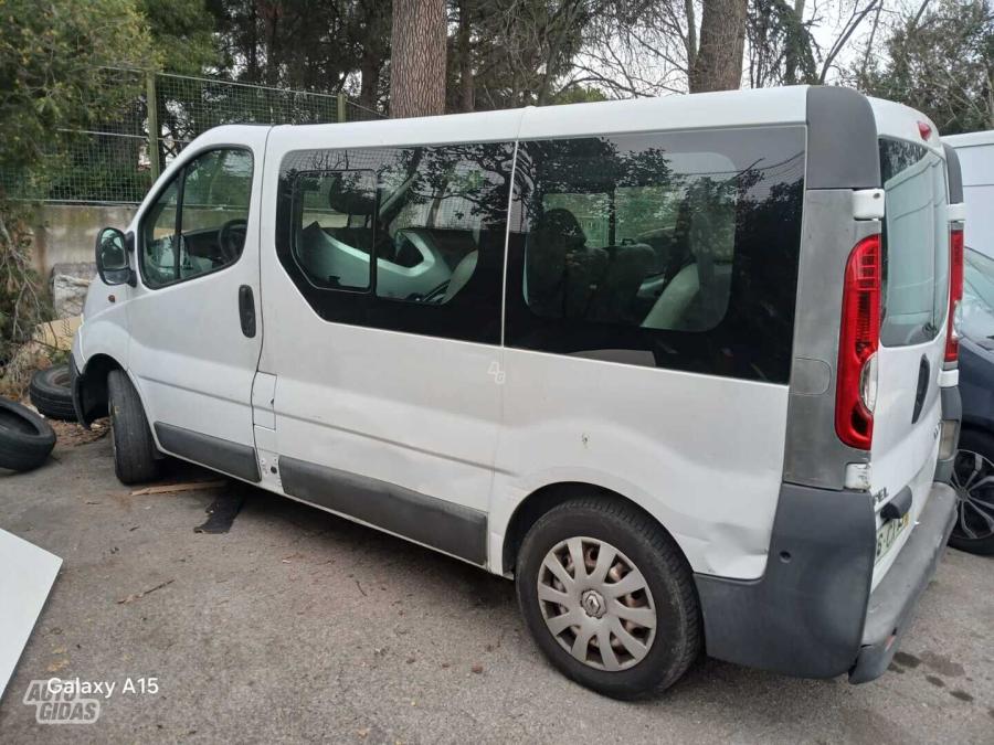 Opel Vivaro 2007 in Kelme, with an engine capacity of 2.00 L and mileage of 280 thousand km for 3200 €, photo 3 on AUTOMOTO.COM.LV