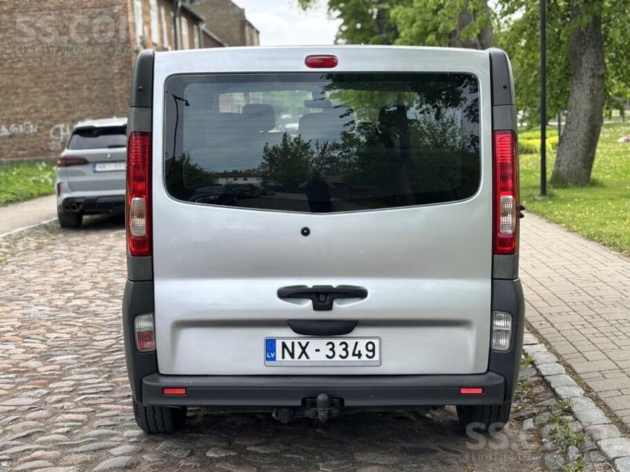 Opel Vivaro 2007 Jelgava, ar dzinēja tilpumu 2.00 L un nobraukumu 301 tūkst. km par 5800 €, foto 7 vietnē AUTOMOTO.COM.LV