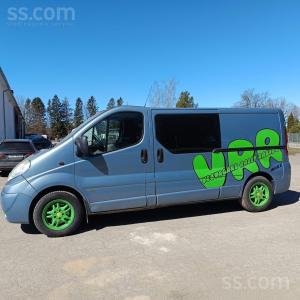 Opel Vivaro 2007 in Riga, with an engine capacity of 2.50 L and mileage of 325 thousand km for 6999 €, photo 4 on AUTOMOTO.COM.LV