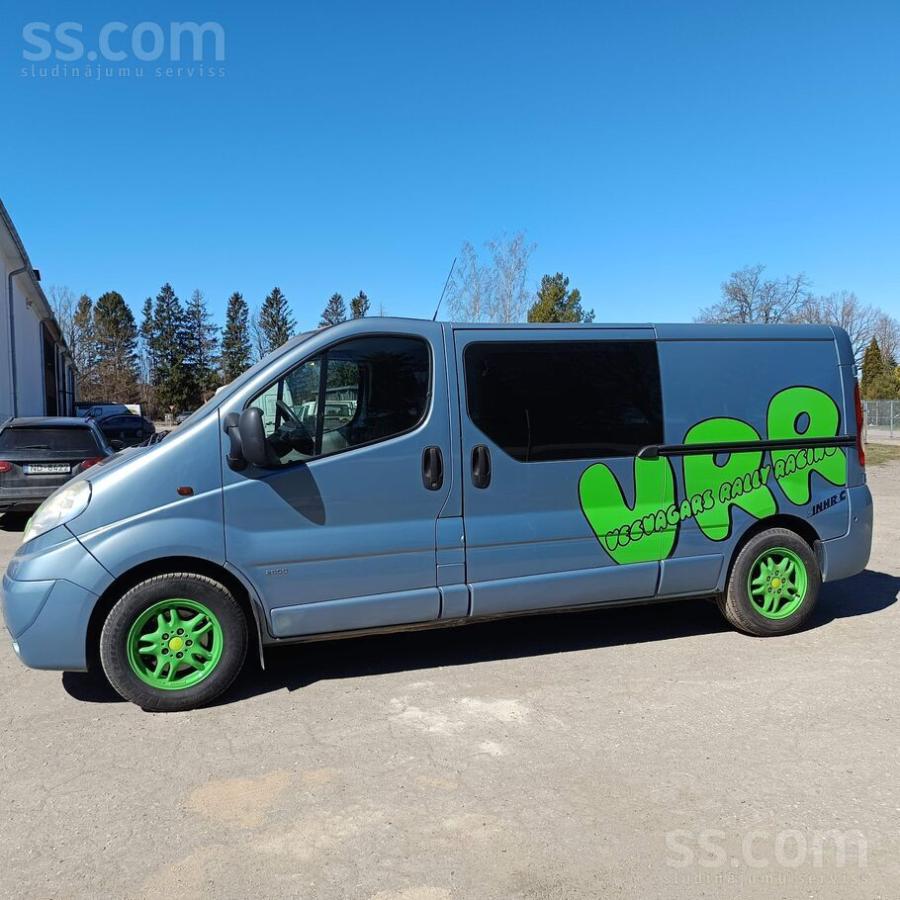 Opel Vivaro 2007 in Riga, with an engine capacity of 2.50 L and mileage of 325 thousand km for 6999 €, photo 4 on AUTOMOTO.COM.LV
