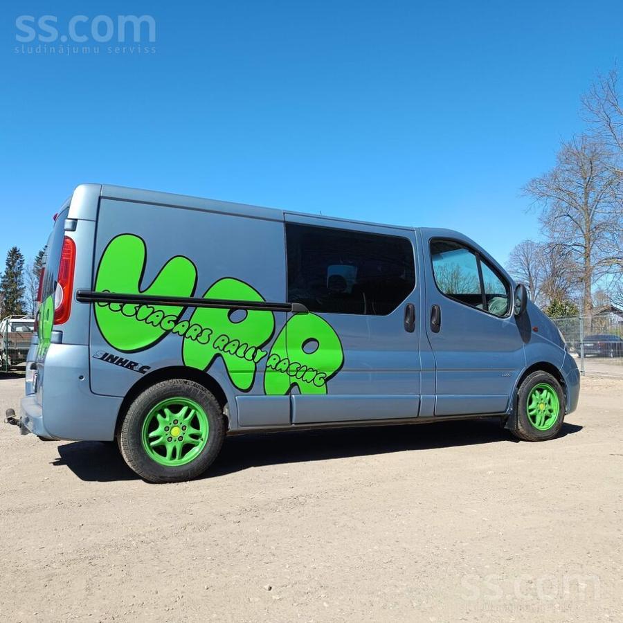 Opel Vivaro 2007 in Riga, with an engine capacity of 2.50 L and mileage of 325 thousand km for 6999 €, photo 5 on AUTOMOTO.COM.LV