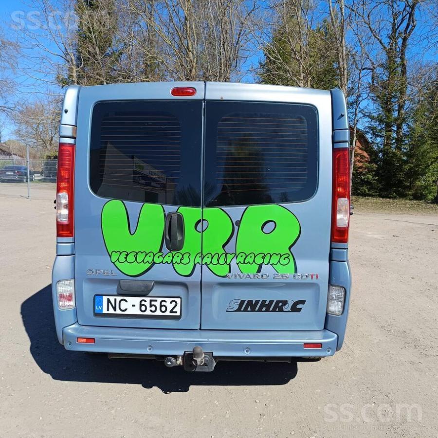 Opel Vivaro 2007 in Riga, with an engine capacity of 2.50 L and mileage of 325 thousand km for 6999 €, photo 7 on AUTOMOTO.COM.LV
