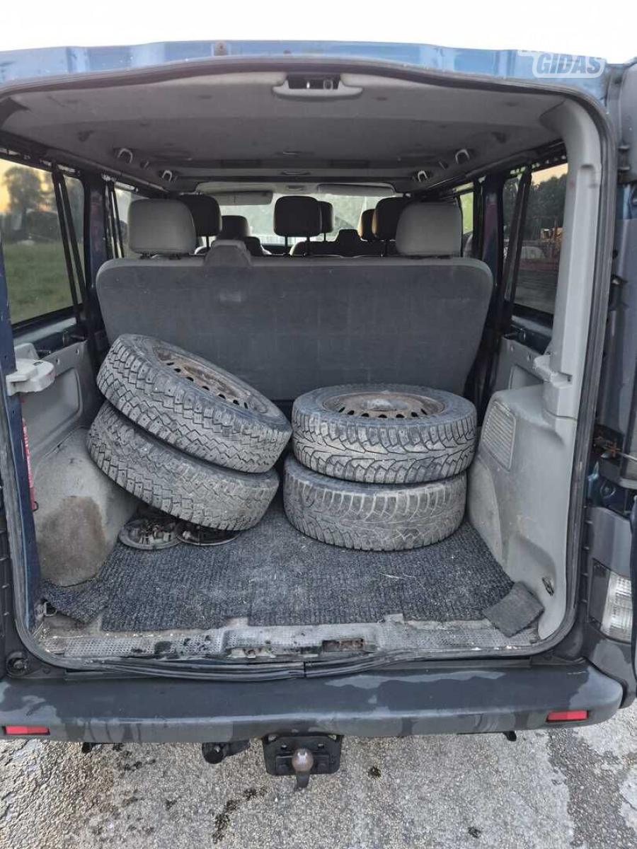 Opel Vivaro 2007 Kelmė, ar dzinēja tilpumu 1.90 L un nobraukumu 280 tūkst. km par 3700 €, foto 15 vietnē AUTOMOTO.COM.LV