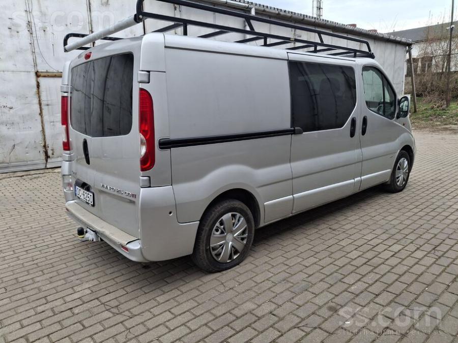 Opel Vivaro 2008 in Riga, with an engine capacity of 2.50 L and mileage of 287 thousand km for 3990 €, photo 4 on AUTOMOTO.COM.LV