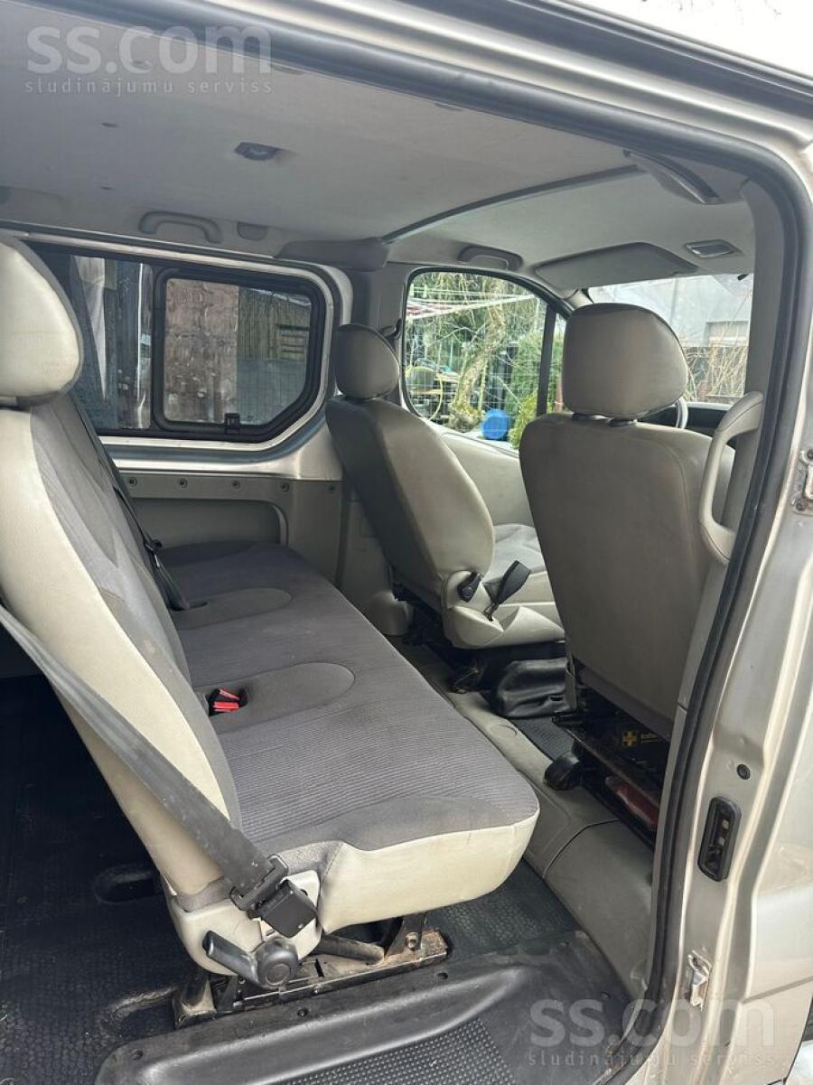 Opel Vivaro 2008 Rīga, ar dzinēja tilpumu 2.50 L un nobraukumu 311 tūkst. km par 5600 €, foto 7 vietnē AUTOMOTO.COM.LV