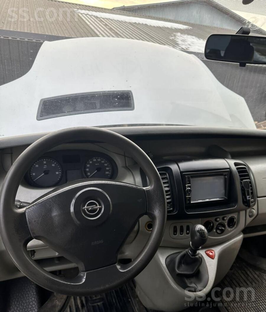 Opel Vivaro 2008 Rīga, ar dzinēja tilpumu 2.50 L un nobraukumu 311 tūkst. km par 5600 €, foto 10 vietnē AUTOMOTO.COM.LV