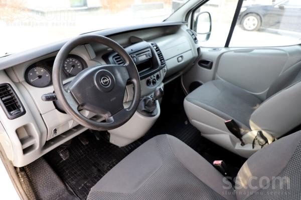 Opel Vivaro 2008 Tukums, ar dzinēja tilpumu 2.00 L un nobraukumu 0 tūkst. km par 4990 €, foto 6 vietnē AUTOMOTO.COM.LV