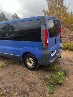 Opel Vivaro 2008 Mažeikiai, ar dzinēja tilpumu 2.00 L un nobraukumu 470 tūkst. km par 5200 €, foto 5 vietnē AUTOMOTO.COM.LV
