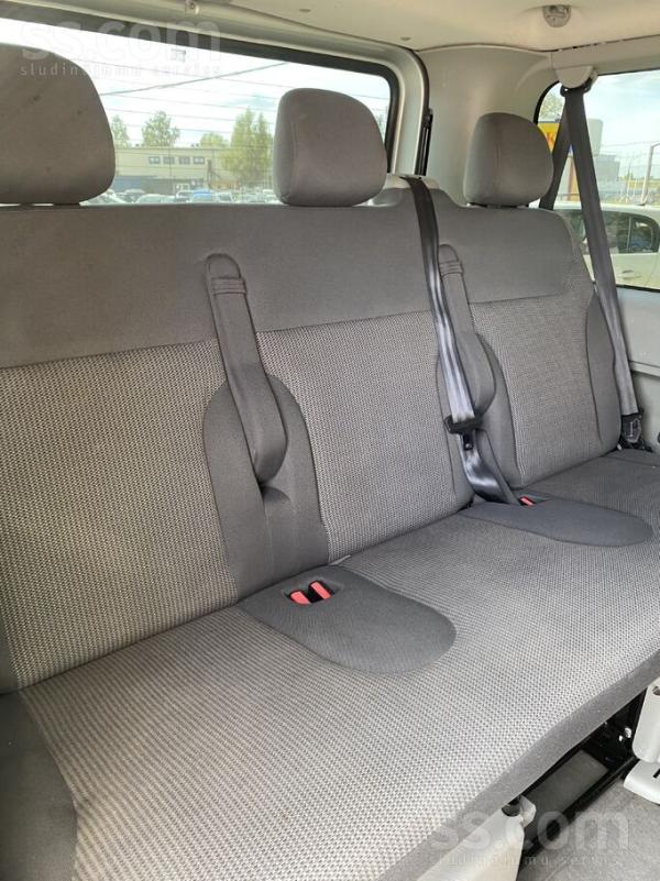 Opel Vivaro 2009 Rīga, ar dzinēja tilpumu 2.50 L un nobraukumu 0 tūkst. km par 5800 €, foto 8 vietnē AUTOMOTO.COM.LV