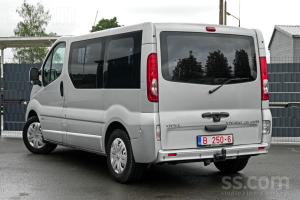 Opel Vivaro 2009 in Ogre, with an engine capacity of 2.50 L and mileage of 219 thousand km for 8900 €, photo 4 on AUTOMOTO.COM.LV
