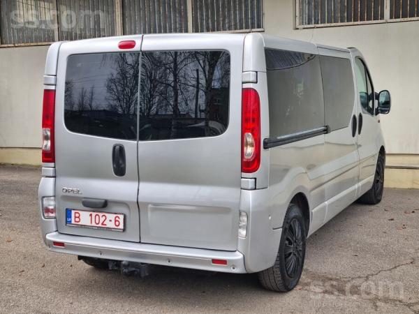 Opel Vivaro 2009 Ogre, ar dzinēja tilpumu 2.00 L un nobraukumu 267 tūkst. km par 6950 €, foto 4 vietnē AUTOMOTO.COM.LV