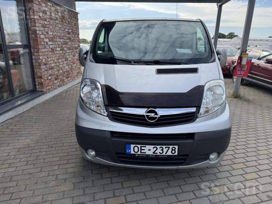 Opel Vivaro 2010 Talsi, ar dzinēja tilpumu 2.50 L un nobraukumu 297 tūkst. km par 9995 €, foto 3 vietnē AUTOMOTO.COM.LV
