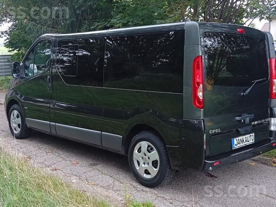 Opel Vivaro 2012 Rīga, ar dzinēja tilpumu 2.50 L un nobraukumu 220 tūkst. km par 9450 €, foto 11 vietnē AUTOMOTO.COM.LV