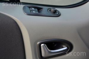 Opel Vivaro 2012 Rīga, ar dzinēja tilpumu 2.50 L un nobraukumu 220 tūkst. km par 9450 €, foto 26 vietnē AUTOMOTO.COM.LV