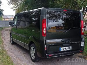 Opel Vivaro 2012 Rīga, ar dzinēja tilpumu 2.50 L un nobraukumu 220 tūkst. km par 9450 €, foto 32 vietnē AUTOMOTO.COM.LV