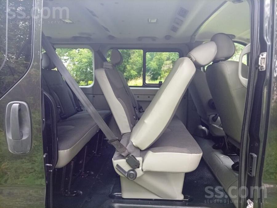 Opel Vivaro 2012 Rīga, ar dzinēja tilpumu 2.50 L un nobraukumu 220 tūkst. km par 9450 €, foto 52 vietnē AUTOMOTO.COM.LV
