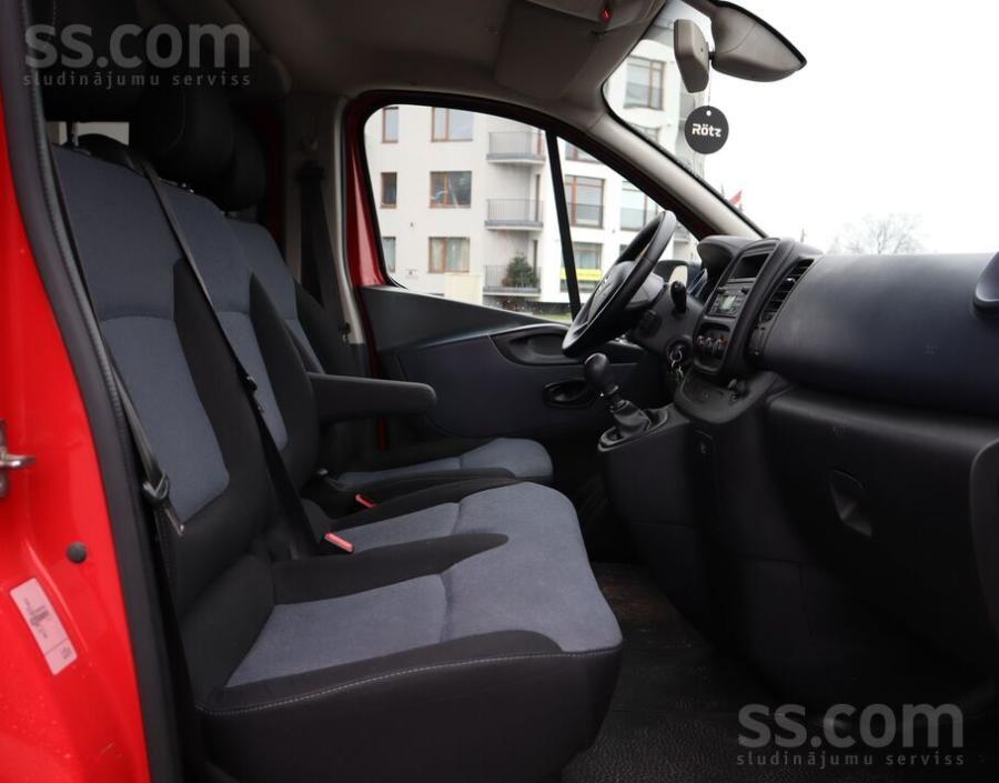 Opel Vivaro 2015 in Riga, with an engine capacity of 1.60 L and mileage of 218 thousand km for 9990 €, photo 12 on AUTOMOTO.COM.LV