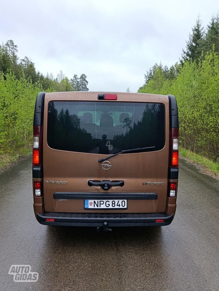 Opel Vivaro 2015 in Vilnius, with an engine capacity of 1.60 L and mileage of 288 thousand km for 9100 €, photo 7 on AUTOMOTO.COM.LV