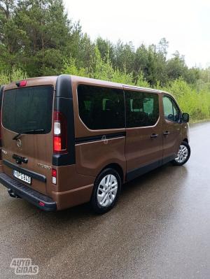 Opel Vivaro 2015 in Vilnius, with an engine capacity of 1.60 L and mileage of 288 thousand km for 9100 €, photo 5 on AUTOMOTO.COM.LV