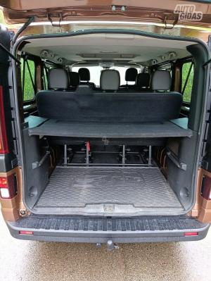 Opel Vivaro 2015 Viļņa, ar dzinēja tilpumu 1.60 L un nobraukumu 288 tūkst. km par 9100 €, foto 8 vietnē AUTOMOTO.COM.LV