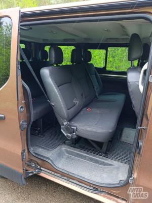Opel Vivaro 2015 Viļņa, ar dzinēja tilpumu 1.60 L un nobraukumu 288 tūkst. km par 9100 €, foto 9 vietnē AUTOMOTO.COM.LV
