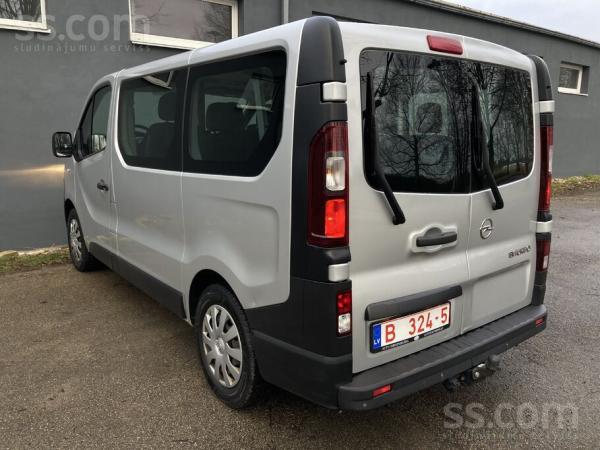 Opel Vivaro 2016 in Ogre, with an engine capacity of 1.60 L and mileage of 80 thousand km for 6100 €, photo 6 on AUTOMOTO.COM.LV