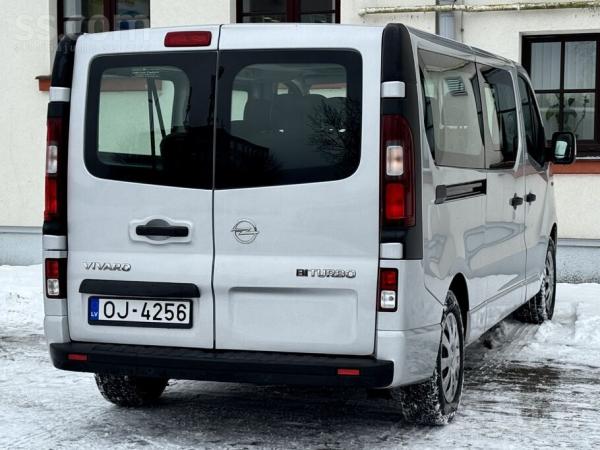 Opel Vivaro 2016 in Jelgava, with an engine capacity of 1.60 L and mileage of 233 thousand km for 13700 €, photo 3 on AUTOMOTO.COM.LV
