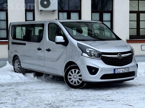 Opel Vivaro 2016 in Jelgava, with an engine capacity of 1.60 L and mileage of 233 thousand km for 13700 €, photo 6 on AUTOMOTO.COM.LV