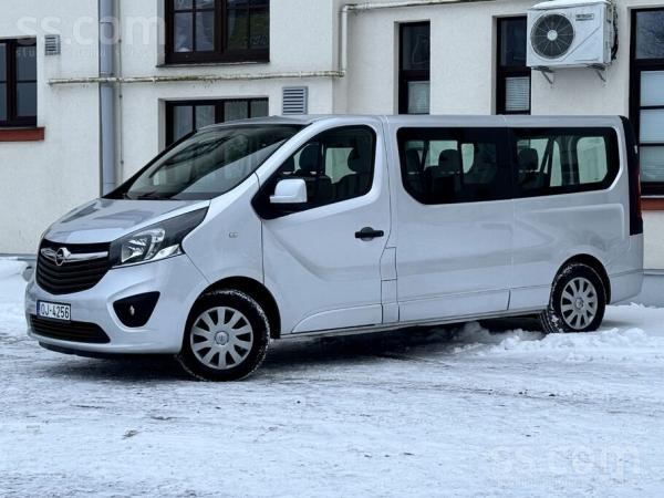 Opel Vivaro 2016 in Jelgava, with an engine capacity of 1.60 L and mileage of 233 thousand km for 13700 €, photo 9 on AUTOMOTO.COM.LV