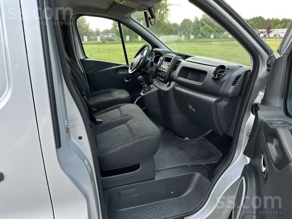 Opel Vivaro 2016 in Jelgava, with an engine capacity of 1.60 L and mileage of 136 thousand km for 6100 €, photo 9 on AUTOMOTO.COM.LV