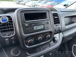 Opel Vivaro 2016 in Jelgava, with an engine capacity of 1.60 L and mileage of 136 thousand km for 6100 €, photo 14 on AUTOMOTO.COM.LV