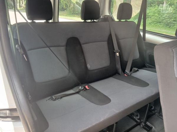 Opel Vivaro 2018 in Kelme, with an engine capacity of 1.60 L and mileage of 363 thousand km for 9800 €, photo 9 on AUTOMOTO.COM.LV
