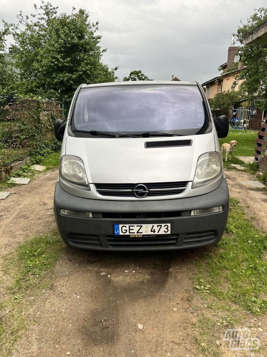 Opel Vivaro 2003 in Vilnius, with an engine capacity of 1.90 L and mileage of 390 thousand km for 2700 €, photo 1 on AUTOMOTO.COM.LV