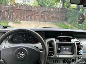 Opel Vivaro 2003 in Vilnius, with an engine capacity of 1.90 L and mileage of 390 thousand km for 2700 €, photo 8 on AUTOMOTO.COM.LV