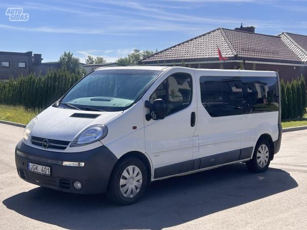 Opel Vivaro 2005 Viļņa, ar dzinēja tilpumu 2.50 L un nobraukumu 360 tūkst. km par 3200 €, foto 1 vietnē AUTOMOTO.COM.LV