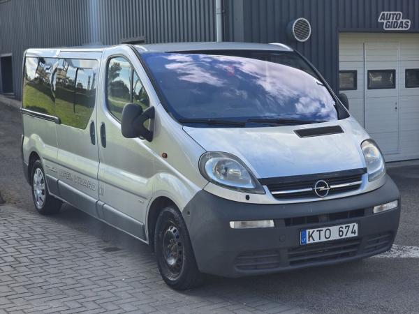 Opel Vivaro 2005 in Siauliai, with an engine capacity of 2.00 L and mileage of 445 thousand km for 2700 €, photo 3 on AUTOMOTO.COM.LV