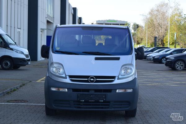 Opel Vivaro 2005 in Vilnius on AUTOMOTO.COM.LV Opel Vivaro 2005 in Vilnius, with an engine capacity of 1.90 L and mileage of 278 thousand km for 4750 €, photo 3 on AUTOMOTO.COM.LV