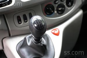 Opel Vivaro 2006 Rīga, ar dzinēja tilpumu 1.90 L un nobraukumu 432 tūkst. km par 2890 €, foto 11 vietnē AUTOMOTO.COM.LV