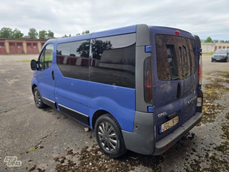 Opel Vivaro 2006 in Radviliskis, with an engine capacity of 1.90 L and mileage of 388 thousand km for 3600 €, photo 7 on AUTOMOTO.COM.LV