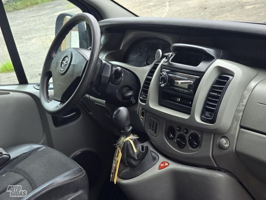 Opel Vivaro 2006 in Radviliskis, with an engine capacity of 1.90 L and mileage of 388 thousand km for 3600 €, photo 10 on AUTOMOTO.COM.LV