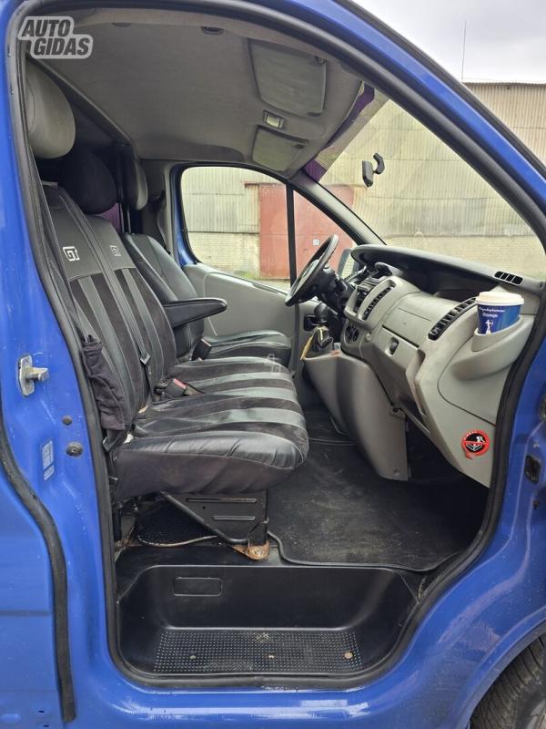 Opel Vivaro 2006 in Radviliskis, with an engine capacity of 1.90 L and mileage of 388 thousand km for 3600 €, photo 10 on AUTOMOTO.COM.LV