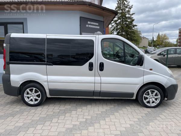 Opel Vivaro 2007 in Talsi, with an engine capacity of 2.00 L and mileage of 337 thousand km for 4800 €, photo 2 on AUTOMOTO.COM.LV