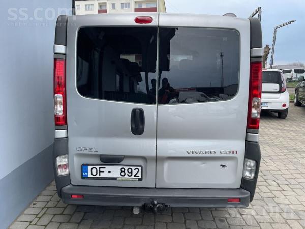 Opel Vivaro 2007 in Talsi, with an engine capacity of 2.00 L and mileage of 348 thousand km for 5500 €, photo 4 on AUTOMOTO.COM.LV