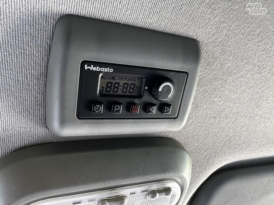 Opel Vivaro 2011 in Siauliai, with an engine capacity of 2.50 L and mileage of 200 thousand km for 10450 €, photo 19 on AUTOMOTO.COM.LV