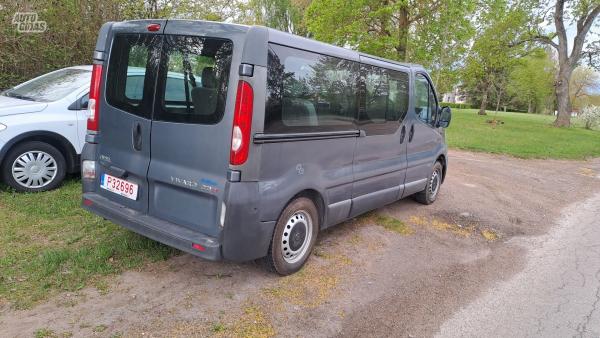 Opel Vivaro 2012 Viļņa, ar dzinēja tilpumu 2.00 L un nobraukumu 306 tūkst. km par 7050 €, foto 5 vietnē AUTOMOTO.COM.LV